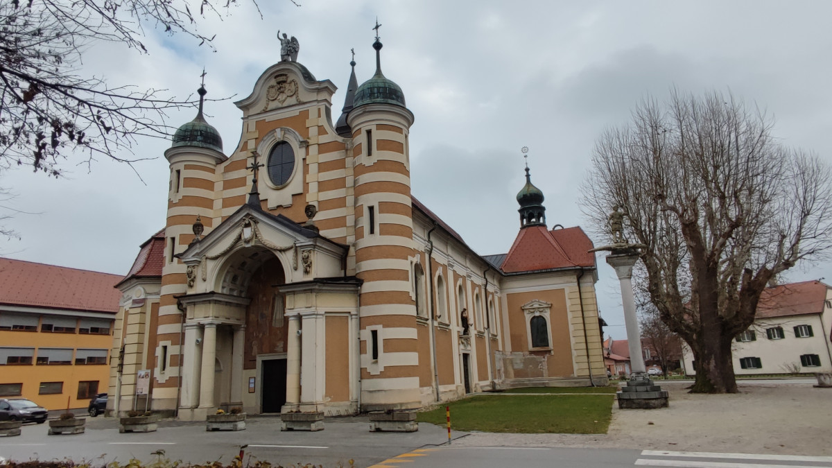 Pesem.si - Ana Porenta - Pesem si 24 v Lipovcih (Prekmurje) - V ...