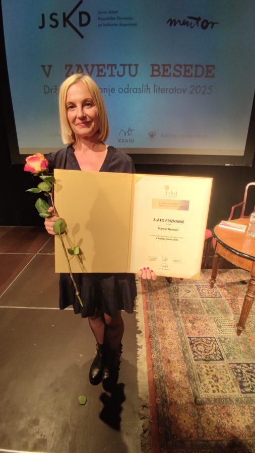 Pesem.si - Ana Porenta - V zavetju besede 2025 - novica s čestitkami ...